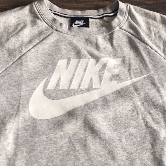 Nike | Sweaters | Light Grey Nike Crew Neck Pull Over Size S | Poshmark